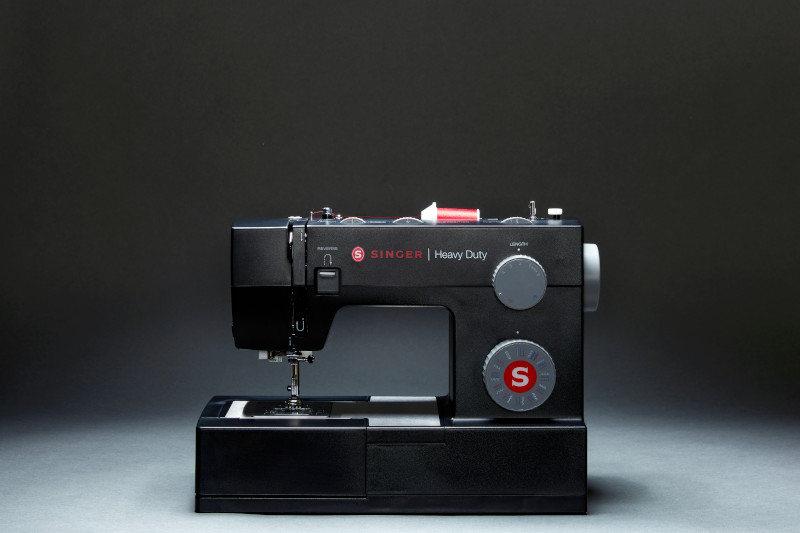 Singer Heavy Duty 4432 Black Edition - Symaskinsboden.se